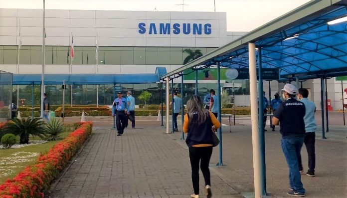 Samsung promove o maior 'descarte de trabalhadores antigos' dos últimos ...