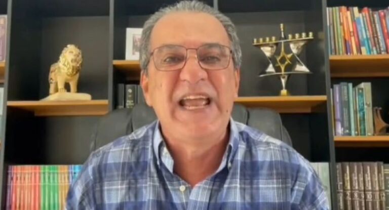 Pastor Malafaia chama Bolsonaro de “covarde” e “omisso”